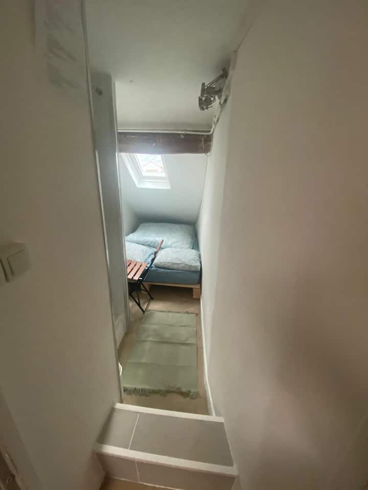 Petite Chambre Privée, Paris - Paris