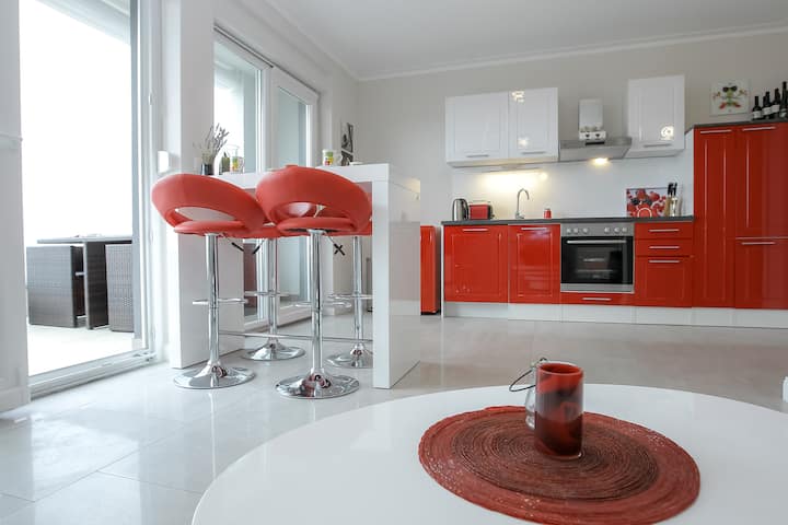 Apartments Tomana With Terrace For 12 - Novalja