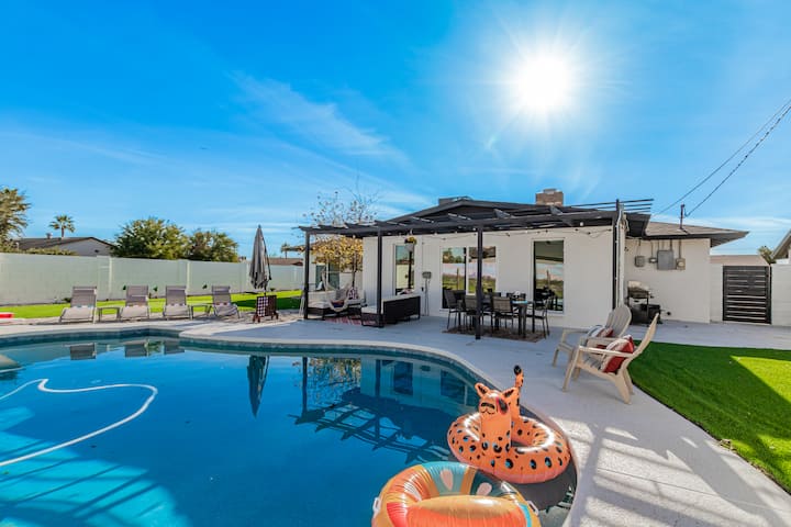 Relaxing Pool Oasis- Games/tvs/yard - Scottsdale, AZ