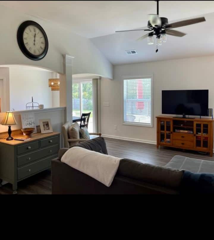 The Guest House - Lexington, SC