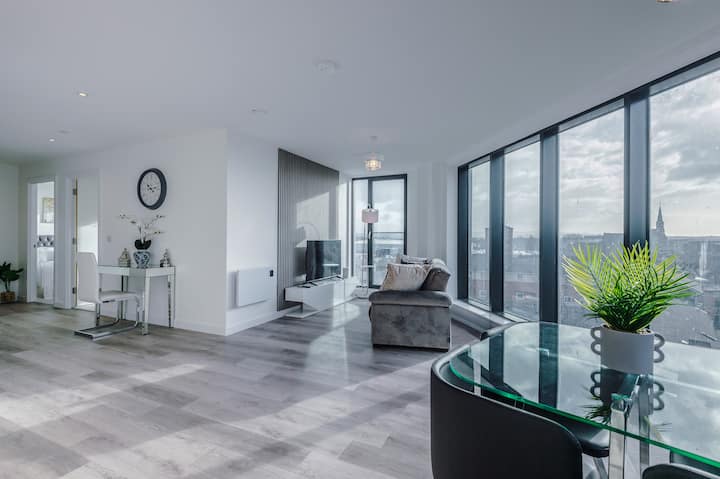 Luxurious 2bed Apartment, Free Gym, Sleeps 6 - Preston