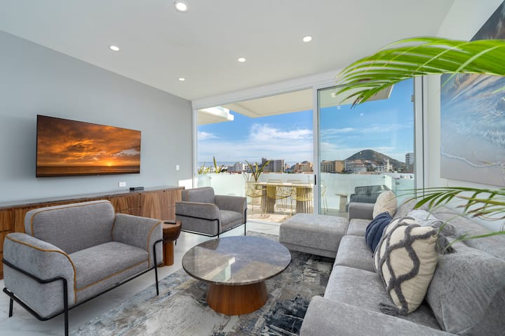 Modern Downtown Condo - Cabo San Lucas