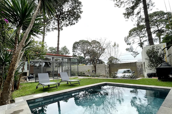 Vanguardista Casa En Avándaro - Valle de Bravo