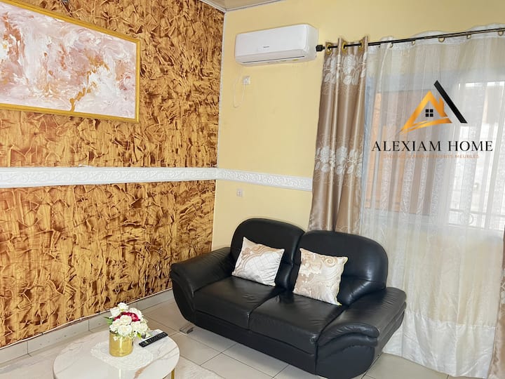 Studio Agréable Et Simple à Bonamoussadi - Douala