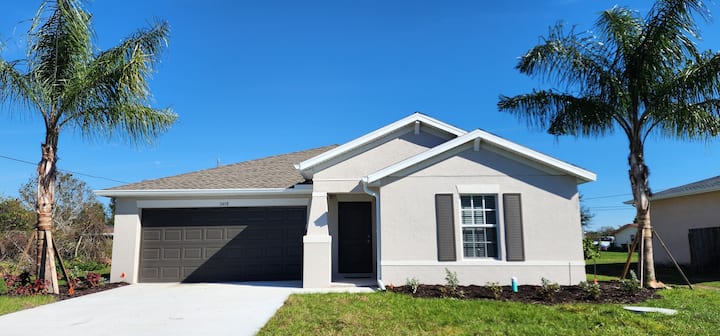 The Funseeker Staycay New 2024 House - Port Charlotte, FL