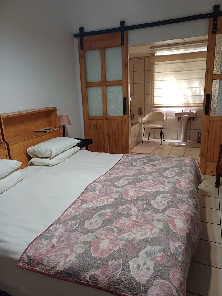 Twin Bed - Colesberg
