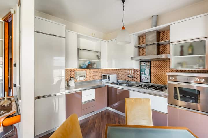 Mestre Cozy Apartment With Parking! - Mestre