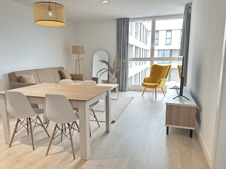 Jacinto Benavente 15, 7a + Parking Gratis By Ybh - Vigo