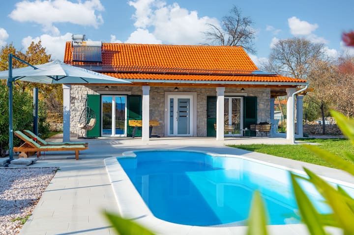 Villa Bajadera - Knin
