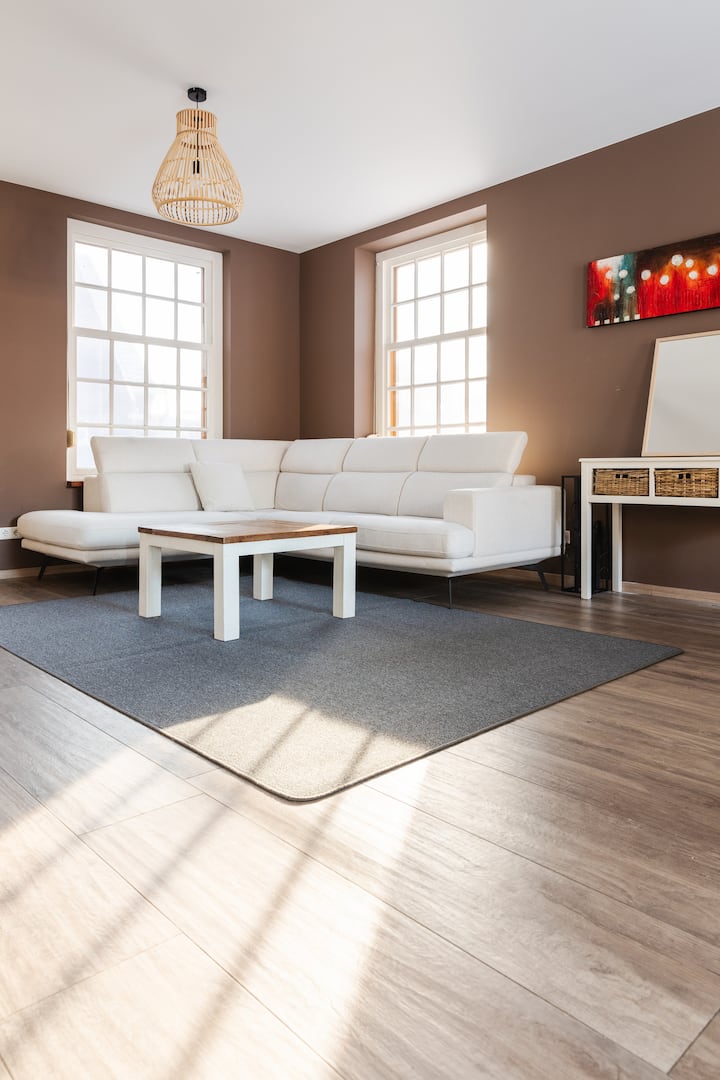 Spacious 4br Ideal For Work Teams, With Parking - Eindhoven
