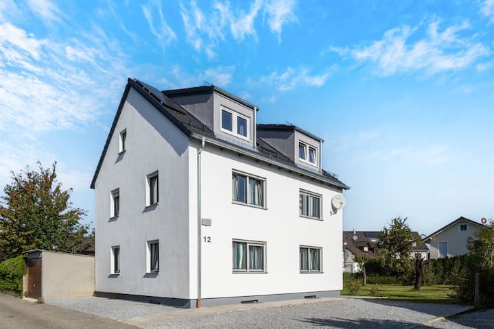 Wg-haus / Apartments Bis 8 Personen - Landshut