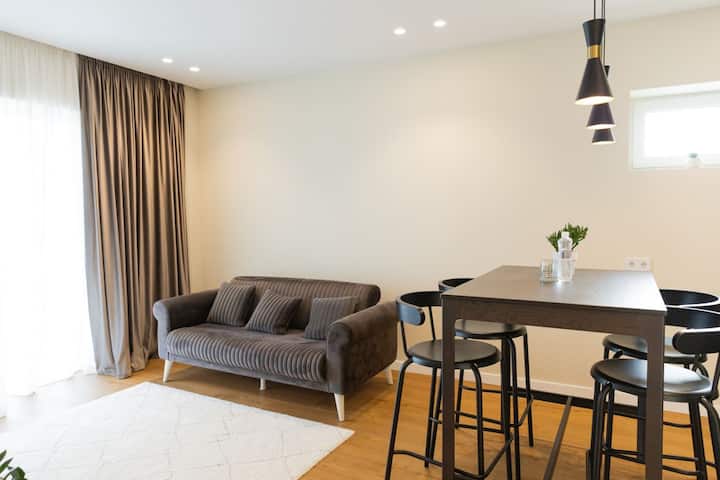 Апартаменти "ММ ГРУП" 28 номер - Uzhhorod