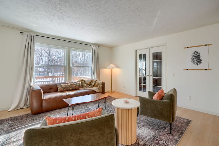 Buckingham Woods I Hocking Hills - New Plymouth, OH