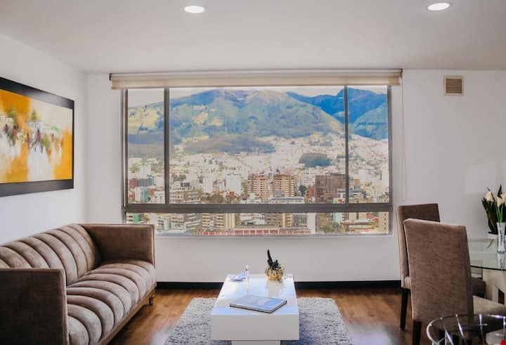 Beautiful View Center Of Quito 1305 - Quito