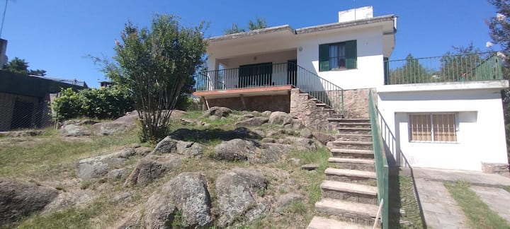 Hermosa Casa Frente Al Río - Villa Carlos Paz