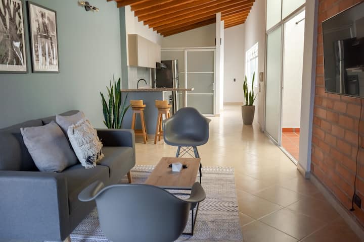 Large+calm+fiber Wifi & All Just Around The Corner - Itagüí