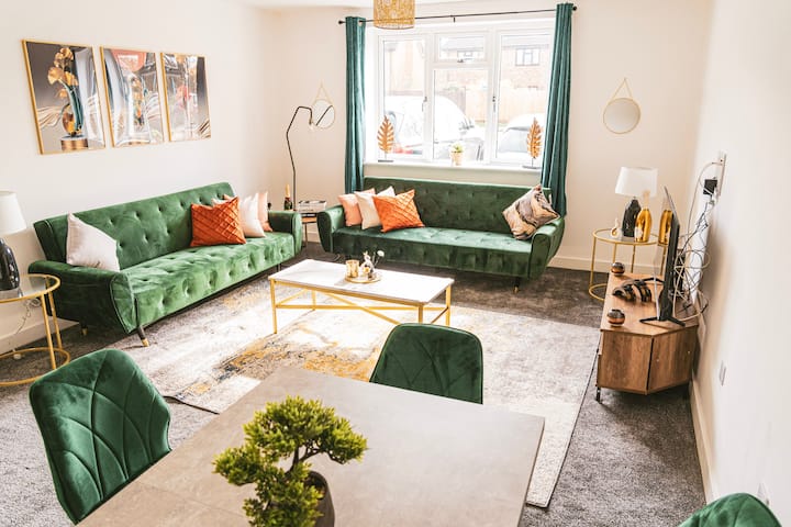 Stylish & Modern Cheltenham Spa Home + Parkingx2 - Cheltenham