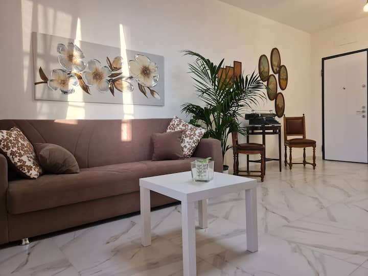 Attico Genova Con Posto Auto - Genova