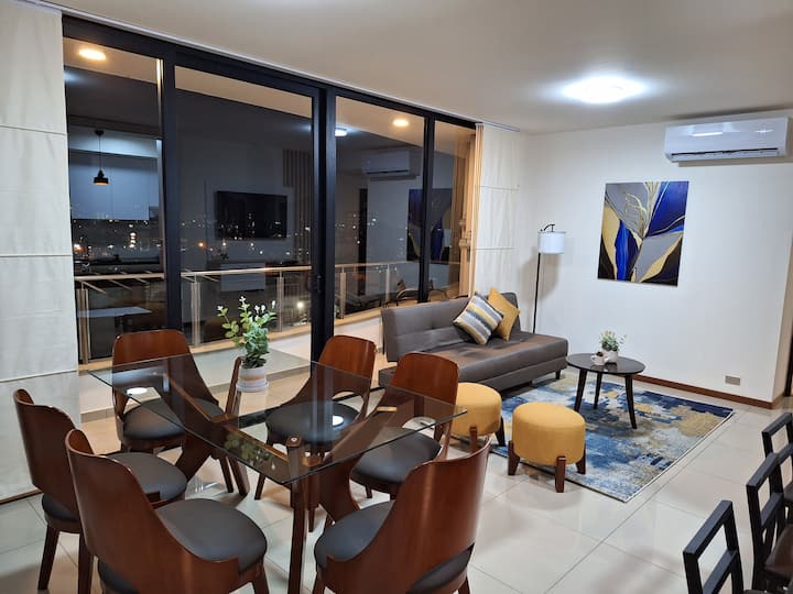 2d En Macororo 13/14 Con Piscina +Parqueo. - Bolivia