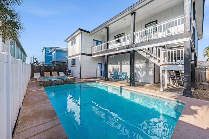 Shore Havin Fun! Private Pool, Games, Beach - Port Aransas, TX