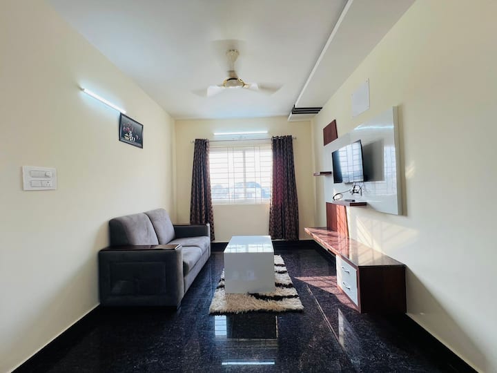 1bhk Entire Flat+ac & Balcony! - Bengaluru