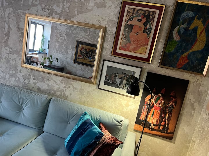 Stylish Apartment In The Center - Kyrgyzstan