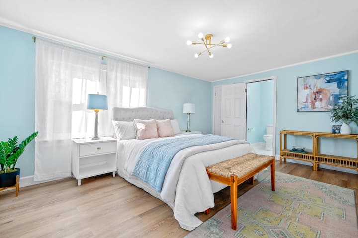 Modern 1br | 10 Mins To Downtown | Pets Friendly - Savanna, IL