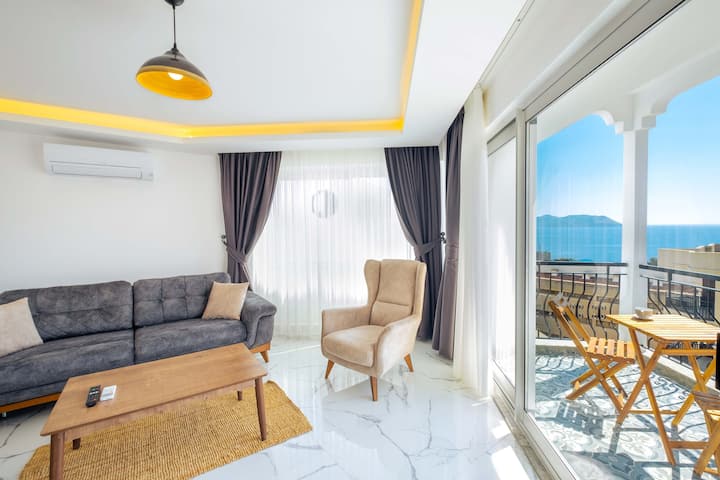 Jakuzili Ve Deniz Manzaralı Daire 3 - Kaş
