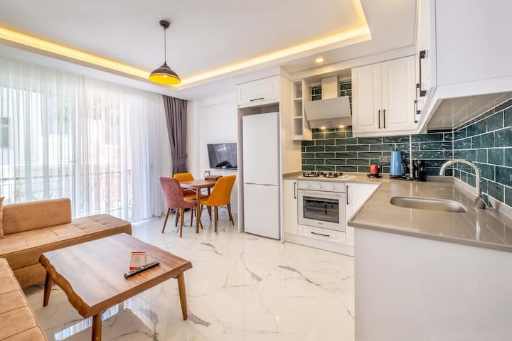 Junior Süit Daire ŞEhir Merkezi - Kaş
