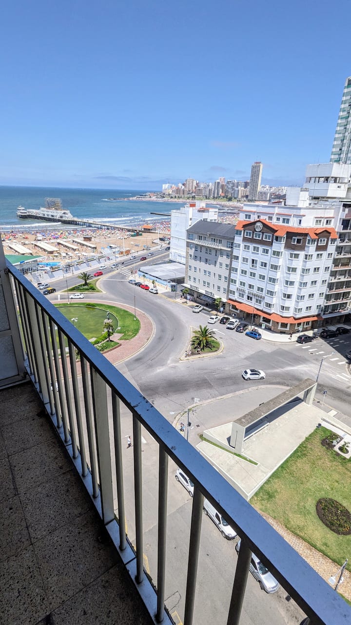 Monoambiente Con Vista Al Mar! (Pleno Centro) - Mar del Plata