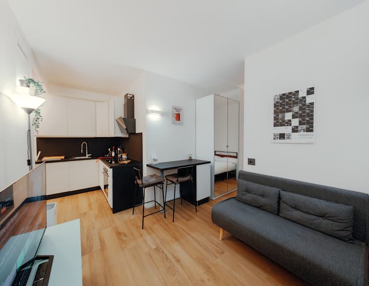 Affori Apartment - 15 Min From Duomo - Milán