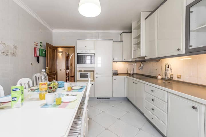 Próximo Da Praia Joguida - Armação de Pêra