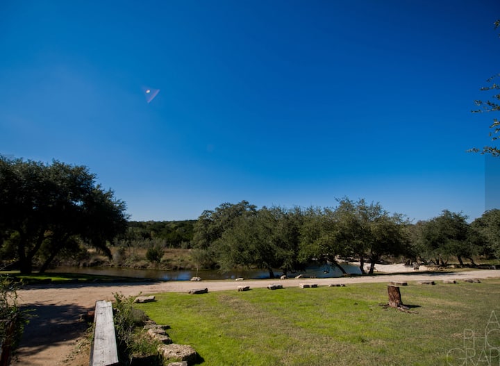 Creek Haus Hill Country Paradise - Dripping Springs, TX