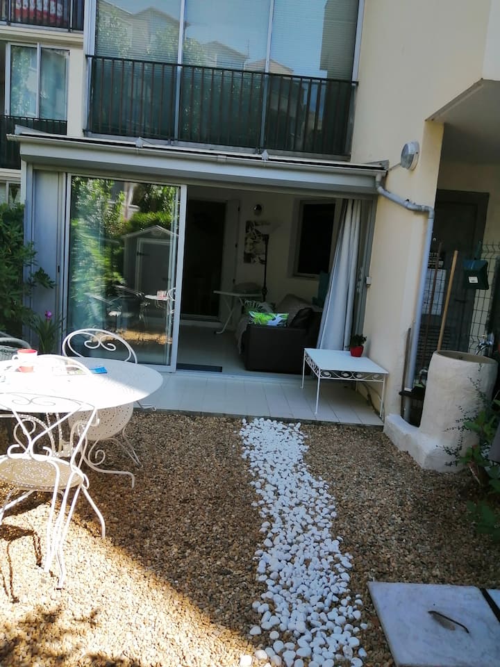 Appartement F2+jardin+véranda - Le Grau-du-Roi