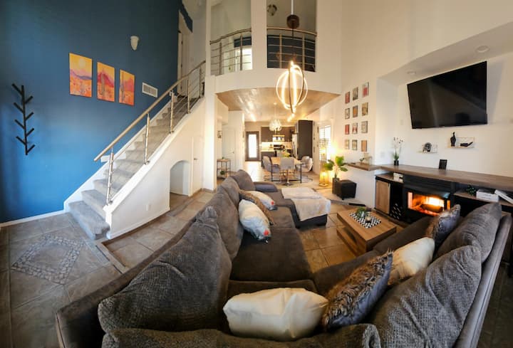 Heated Pool&spa, 2 King Bed, 4bd - El Paso, TX