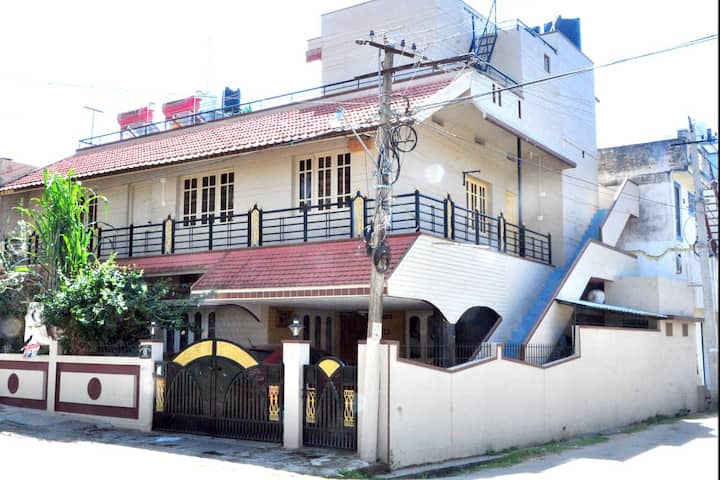 Stay In Chikmagalur Second Floor - 2 - Chikmagalur
