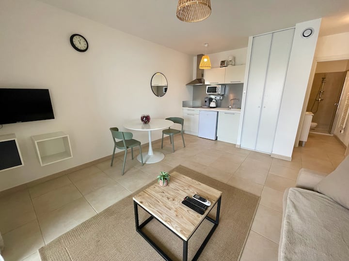 Studio Neuf En Bord De Plage, Parking - Korzika