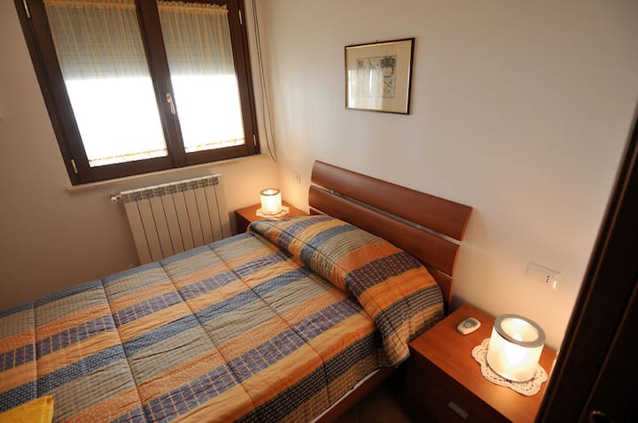 Camera Piccola Con Letto Ad Una Piazza E Mezza - Villa Santa Maria
