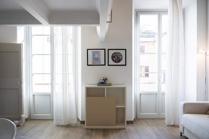 Elegant Stylish & Sparking Apt In The City Center - Firenze