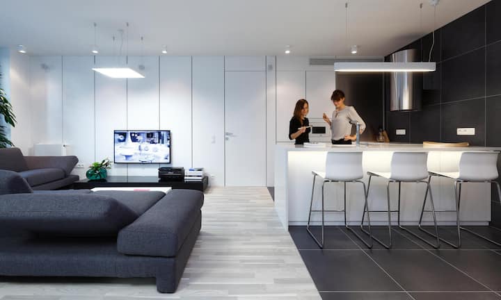 Eurovea| 2br Suite By Danube| 2 Ensuite Bath| Park - Bratislava