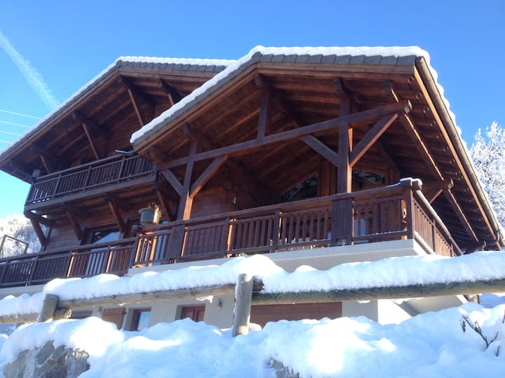 Luxurious Chalet With Great View - Évian-les-Bains