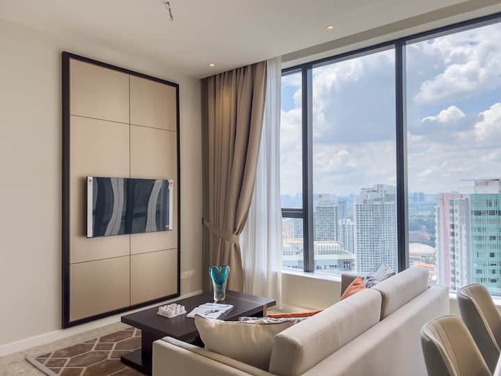 Luxe 3r2b Pav Ceylon Bukit Bintang Klcc 600mbps - Kuala Lumpur