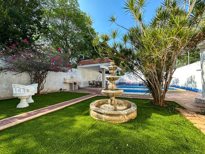 Accommodation For 2 With Swimming Pool - Loft - Mérida