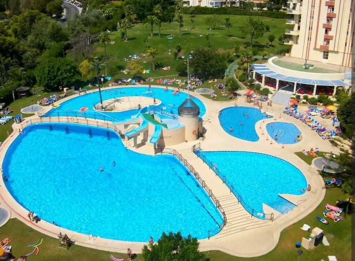 Apt/bright With Swimming Pool Open All Year Round - Benalmádena