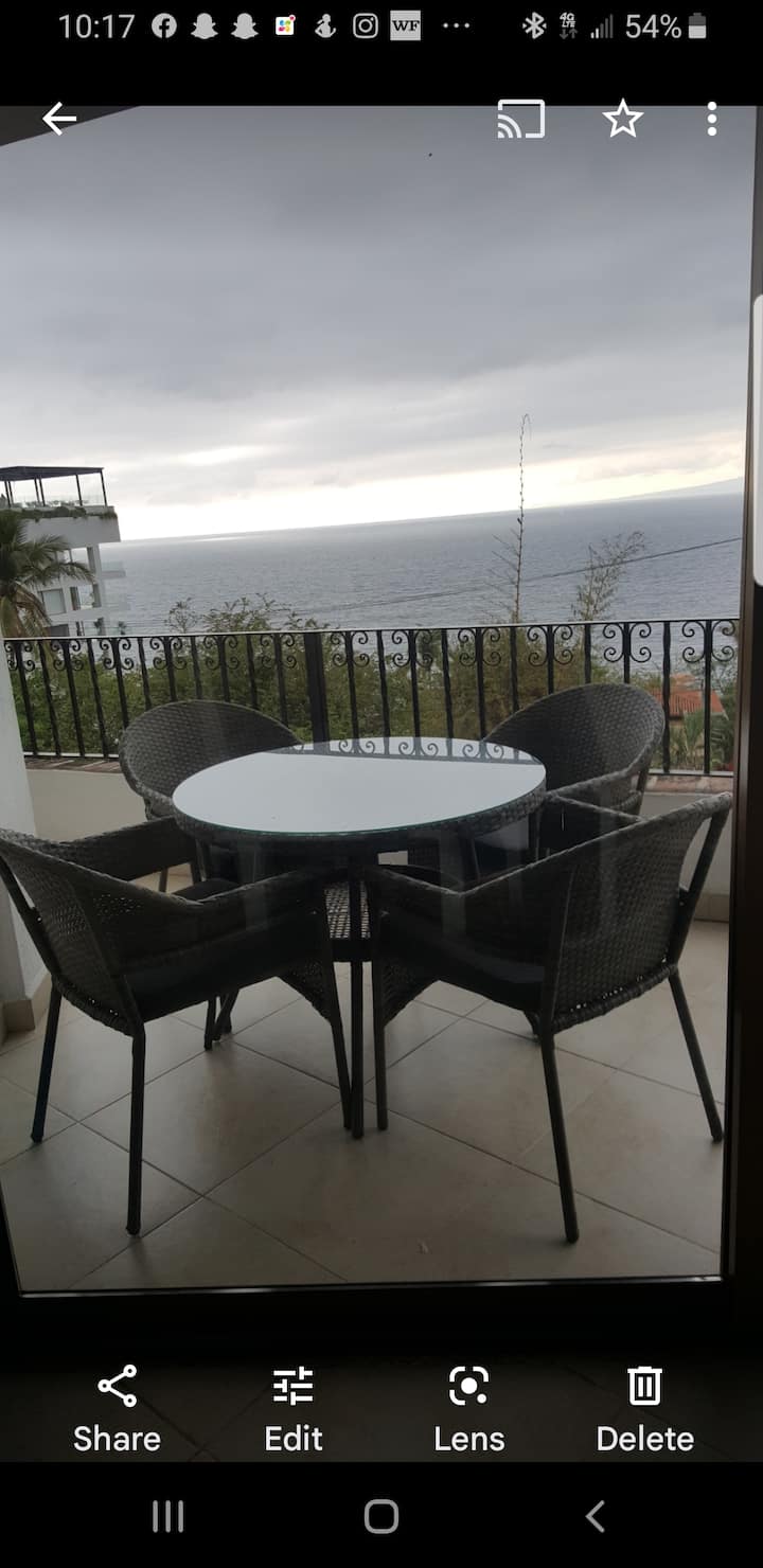 8 Minute Walk To Zona Romantica - Puerto Vallarta