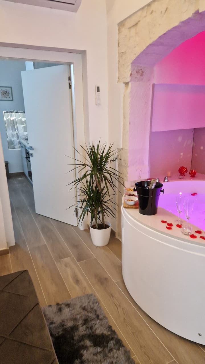 Dimora Di Venere Casa Privata Con Vasca Irdromassa - Castellana Grotte
