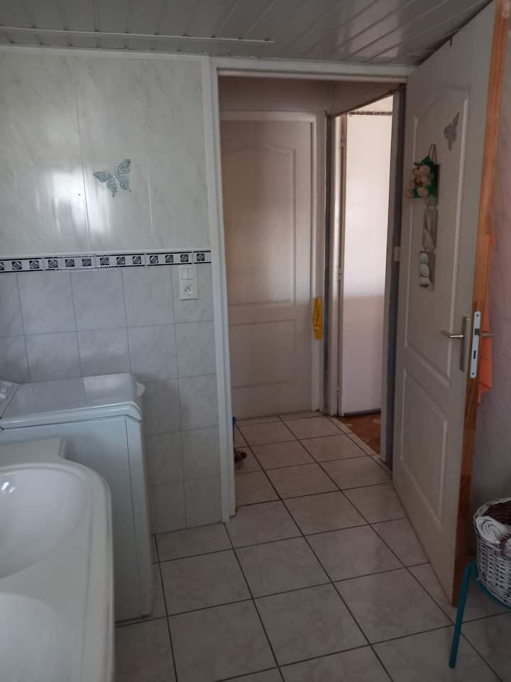 Appartement Dans Une Maison - Feurs