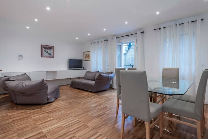 Porchester Square ( 3 Bedrooms Flat ) - Central London