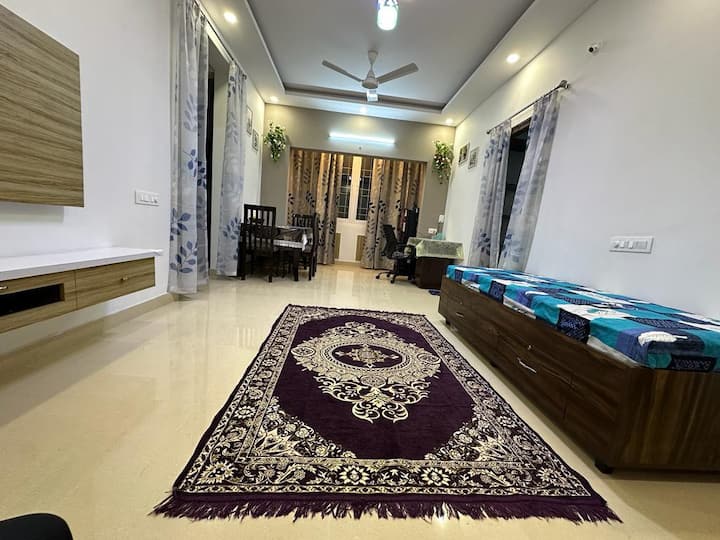 Berryhome Rabindranath T Nagar - Bangalore