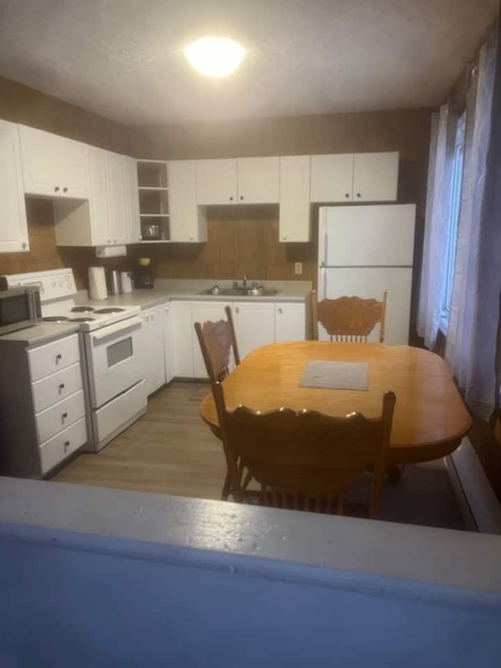 2 Bedroom Unit Centrally Located - Stephenville